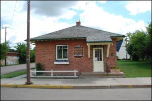 AGT Exchange Building, Mannville – RETROactive