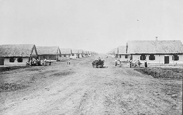 Bread, salt and water: the history of Doukhobors in Alberta – RETROactive