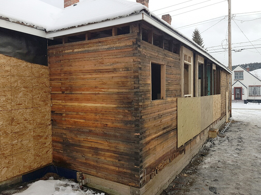 Revival of a Prohibition-Era Landmark in the Crowsnest Pass – RETROactive